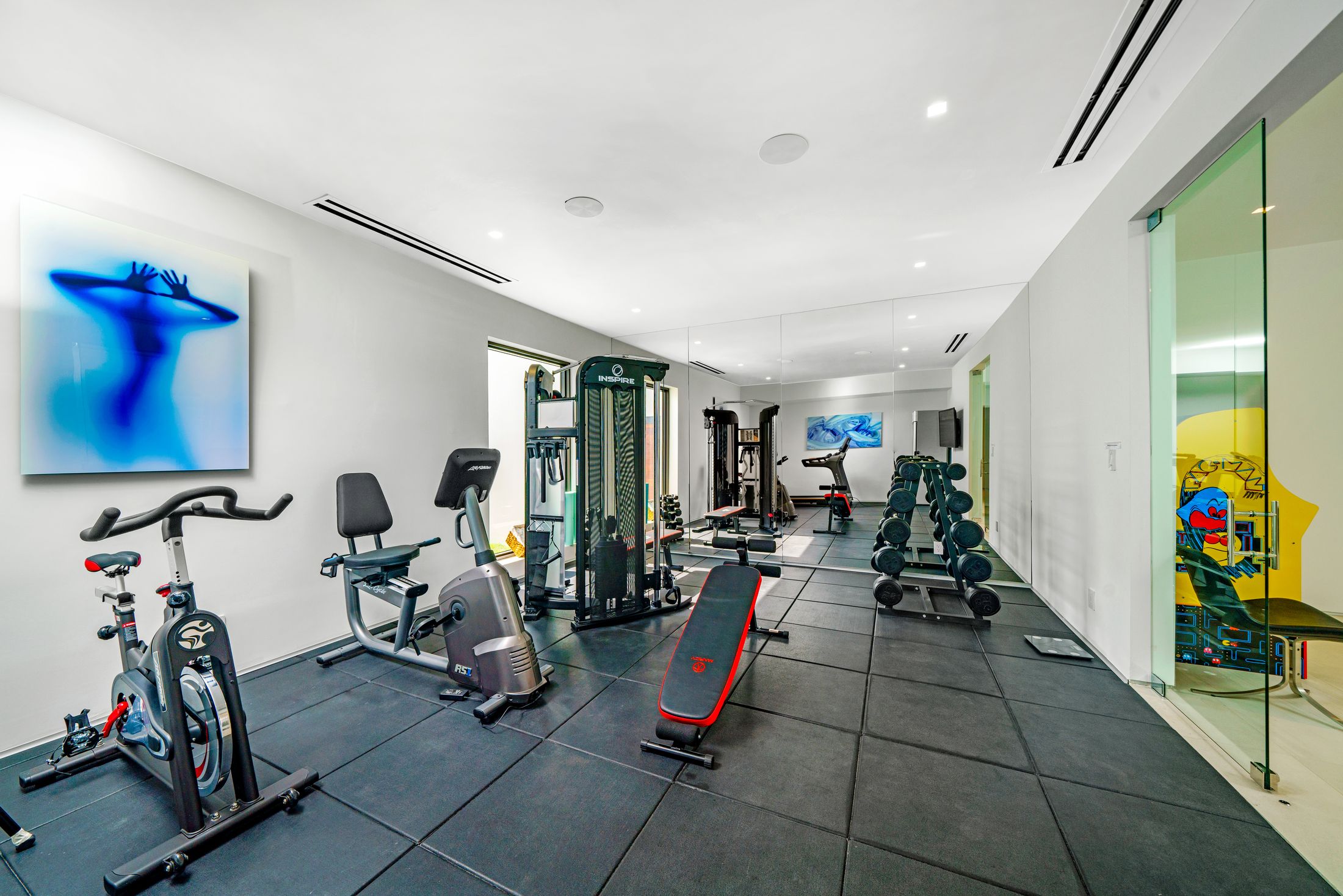 Fitness centers in Harbour Island. Land sports activities Bahamas